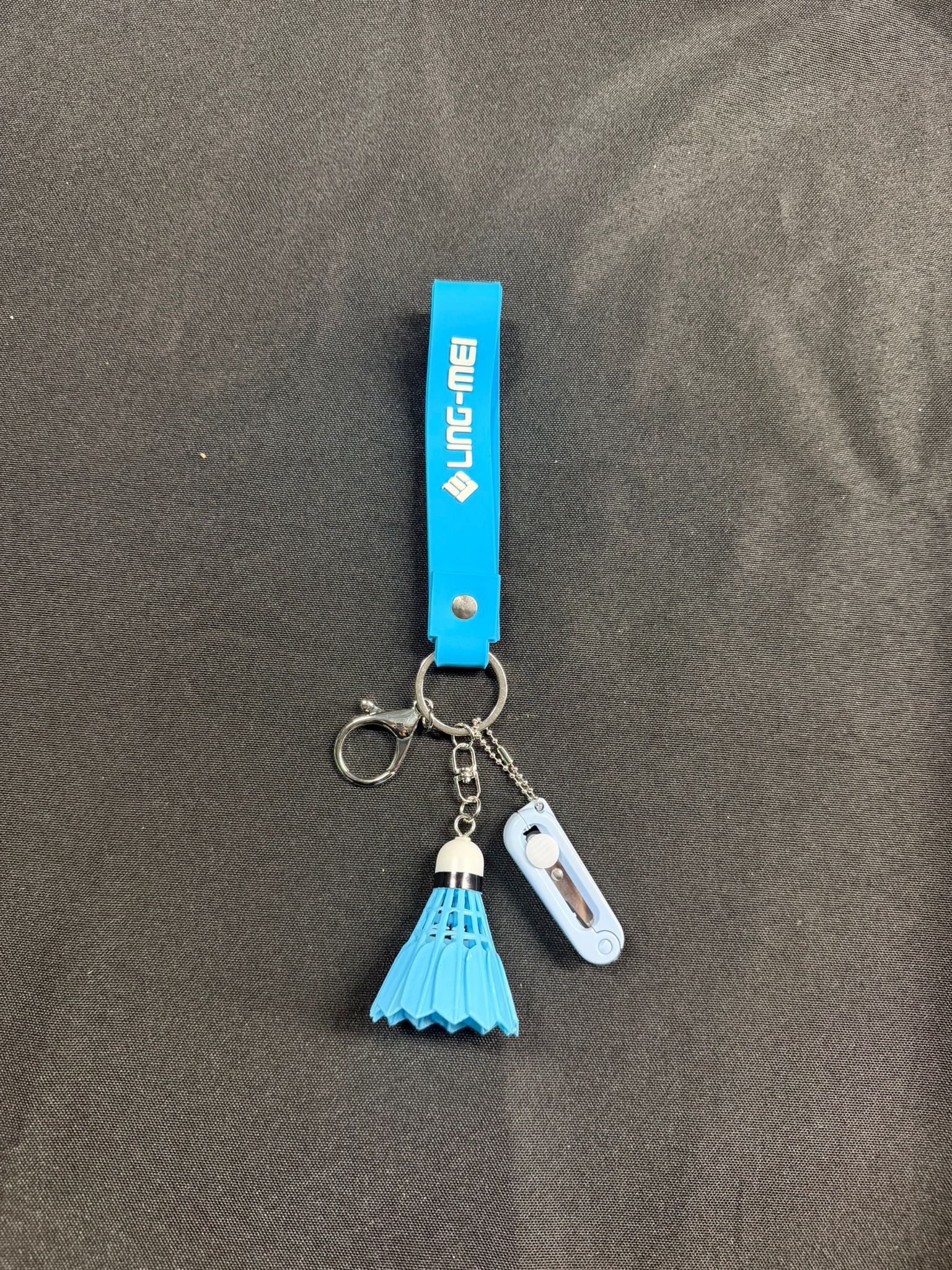 Ling-Mei Shuttlecock Scissors Keychain